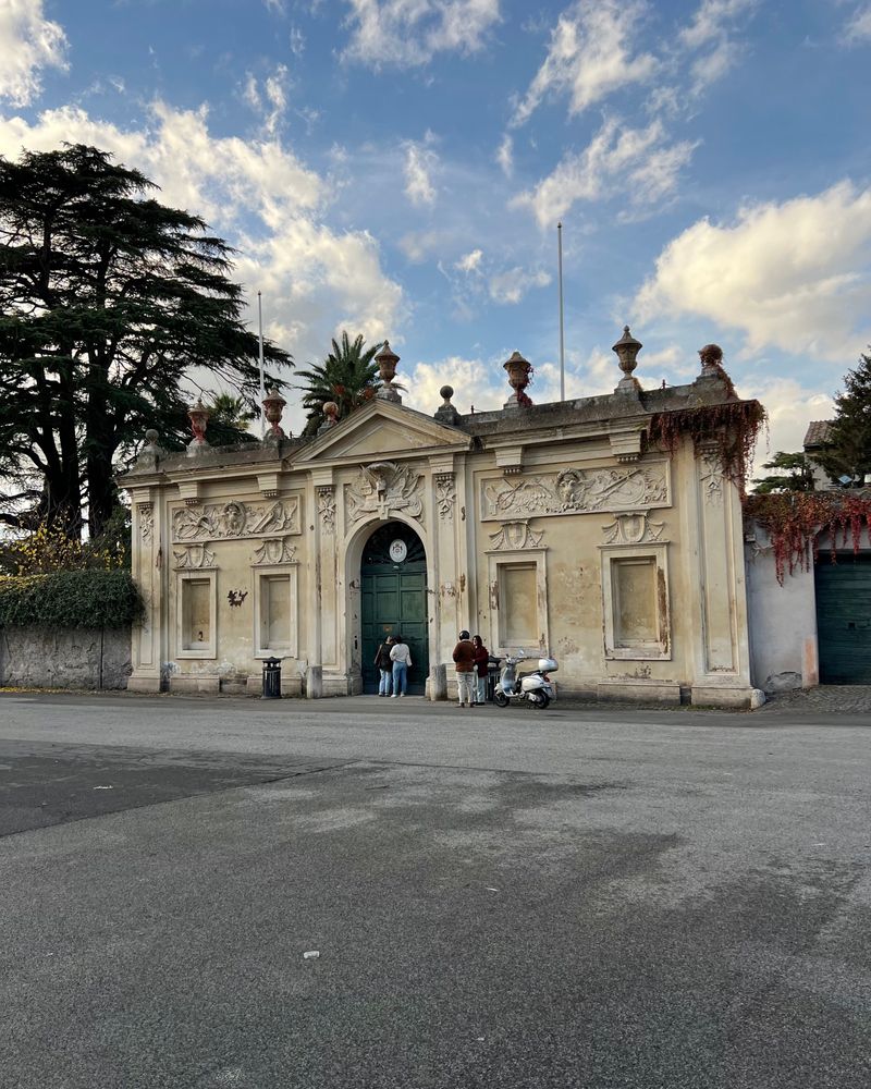 [Nok Milazzi] Piazza dei Cavalieri di Malta At all hours of the day ...