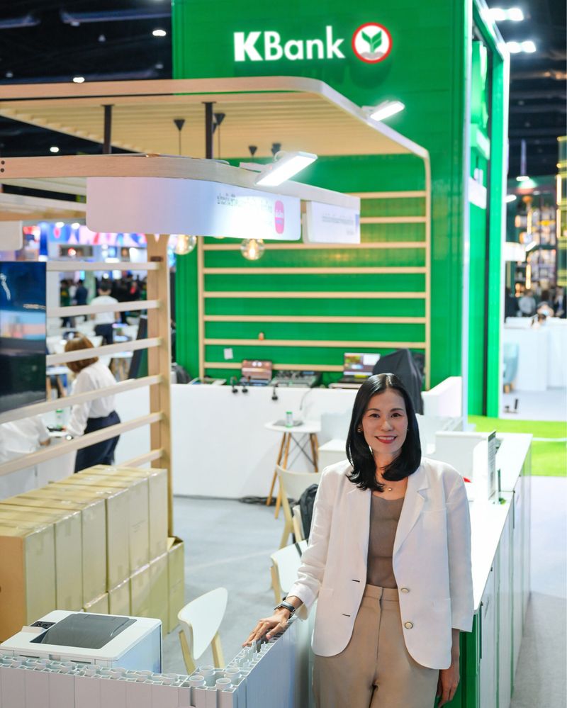 [Sutthikhun Kongthong] กสิกรไทย ริเริ่มโครงสร้างงานกิจกรรมทางการตลาด ใช้บูธตัวต่อรักษ์โลกเป็น ...