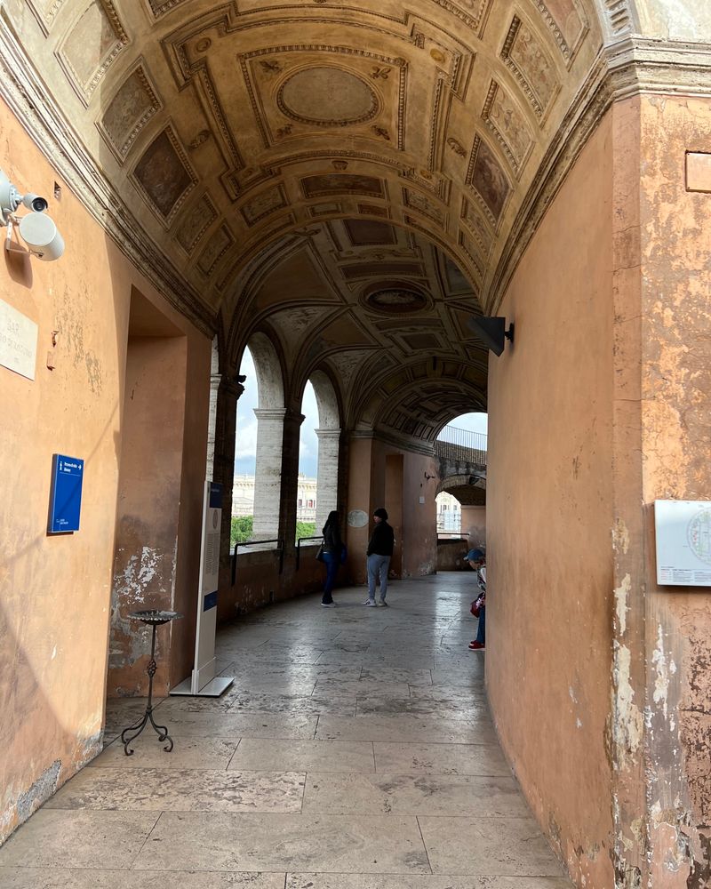 [Nok Milazzi] Castle Sant Angelo