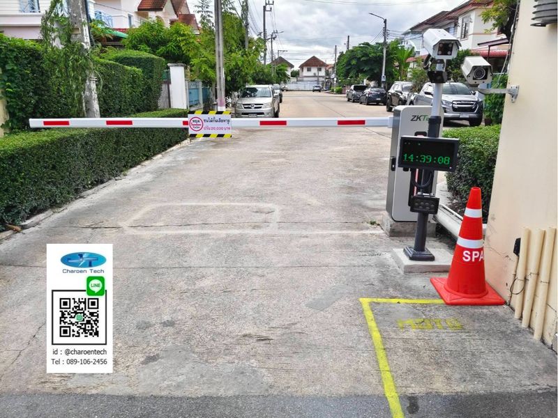 [Charoen Tech] งานติดตั้งไม้กั้นระบบอ่านป้ายทะเบียน LPR ภาพหน้างานครั้งนี้เป็นการให้บริการ ...