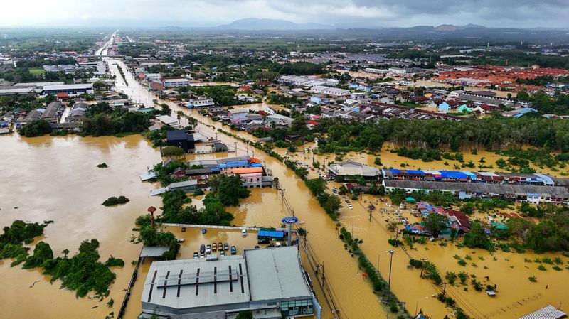 [CHANHEintomagazing] อุทกภัยหาดใหญ่: ตอกย้ำบทบาท คปภ. และความแข็งแกร่งของระบบประกันภัยไทย https ...